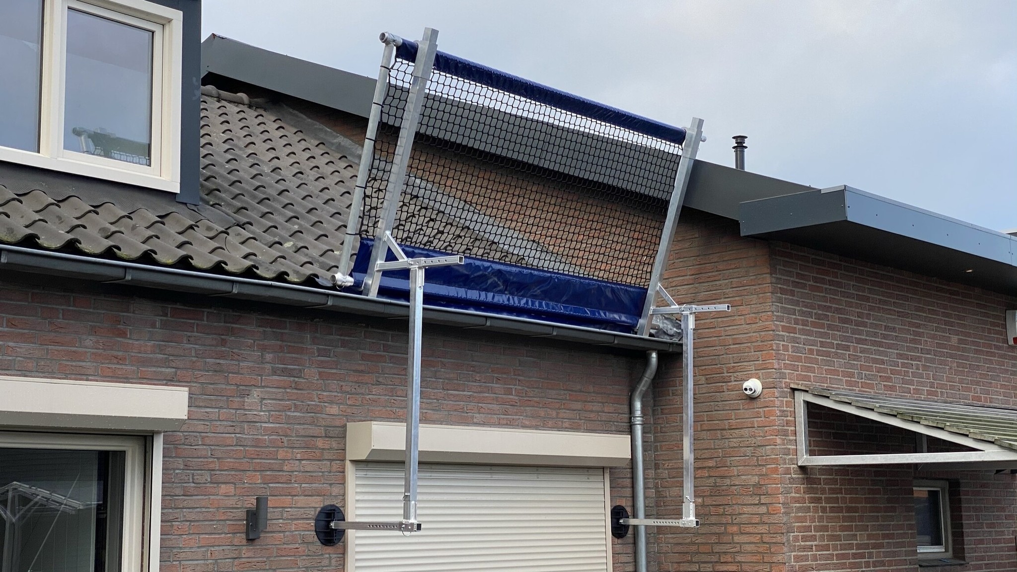 Euroscaffold Dakbeveiliging 9 mtr complete set Schuin Dak - De ...